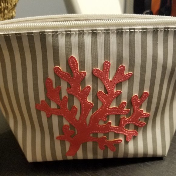 LoLo | Bags | Lolo Bag | Poshmark